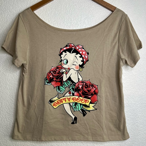 Betty Boop | Tops | Betty Boop Fleischer Studios Graphic Top Brown ...